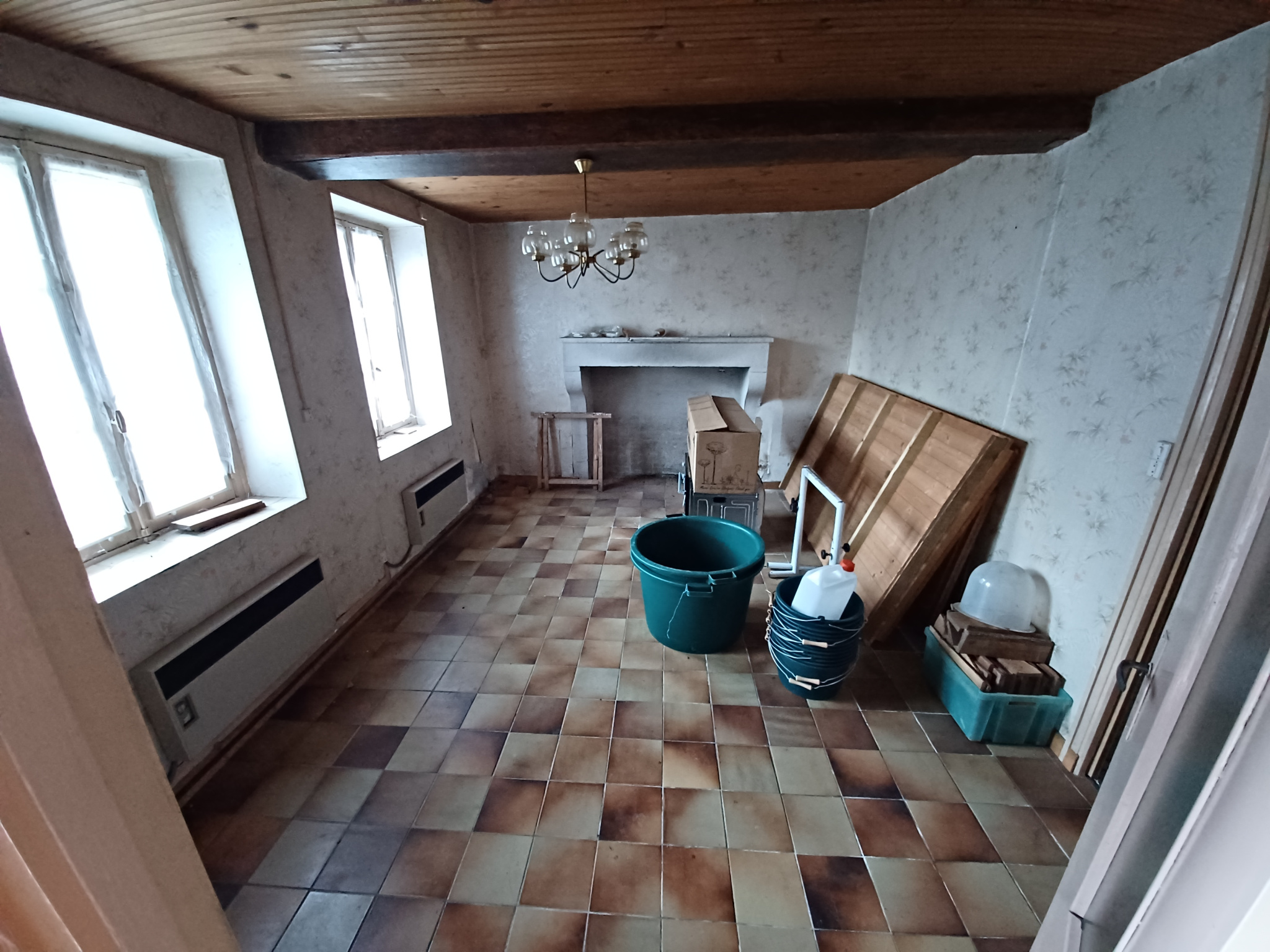 Vente Au coeur d'un village calme et authentique. Maison ancienne à ...