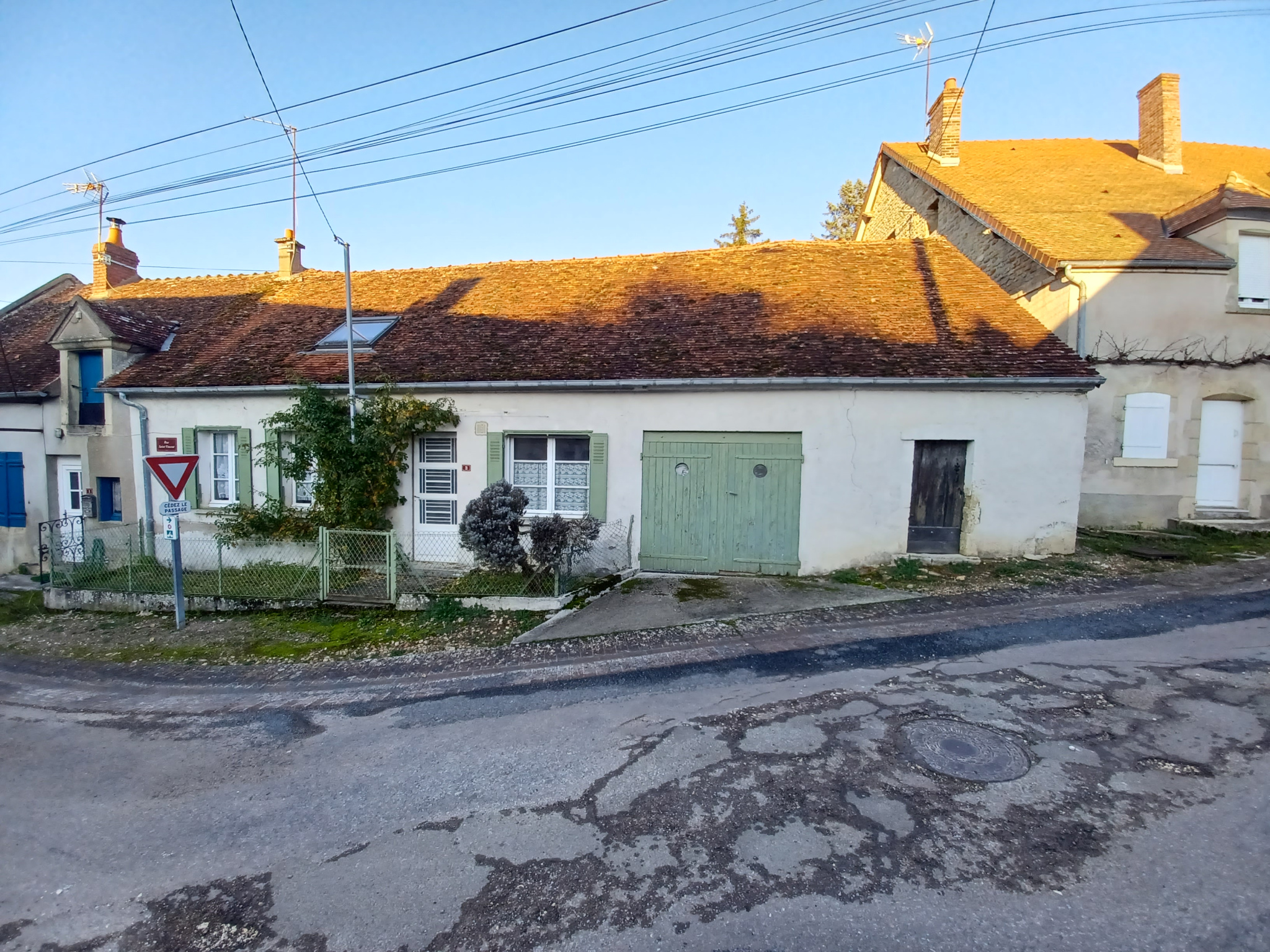 Vente Au coeur d'un village calme et authentique. Maison ancienne à ...